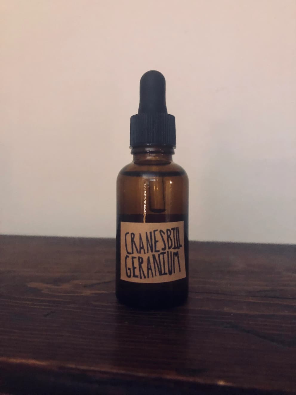 crane-s-bill-geranium-root-wild-foraged-and-tinctured-fresh-buy