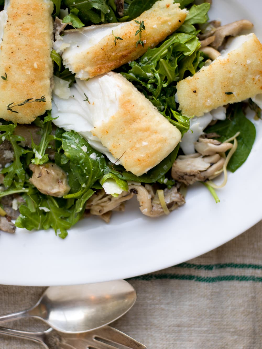 Wild Alaskan Halibut Fillets Box - 12 fillets (6oz) - Buy Online | Foraged